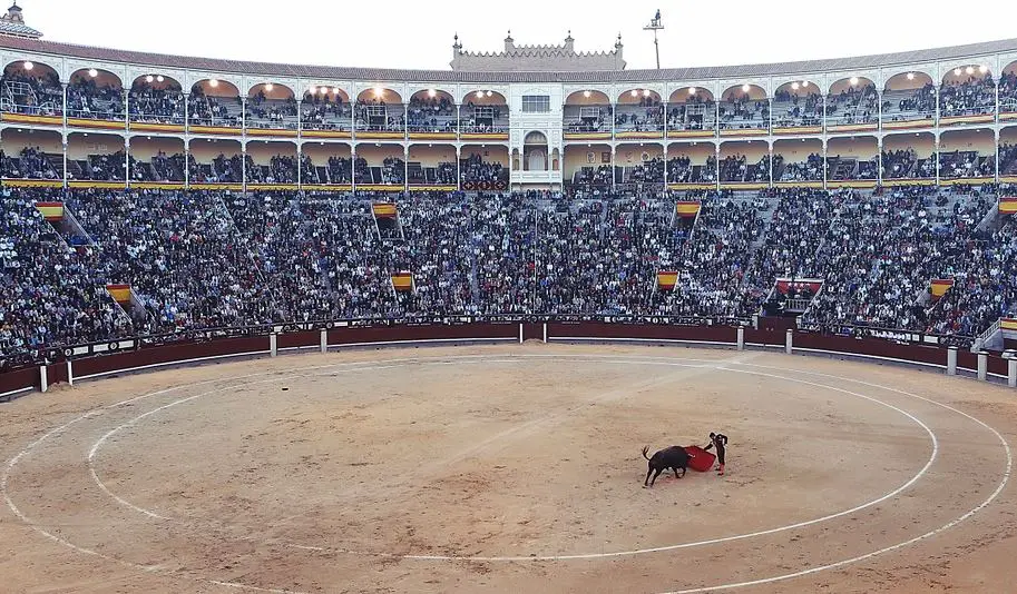 Top 10 Best Things to do in Spain | What to do in SpainWorld Tour ...