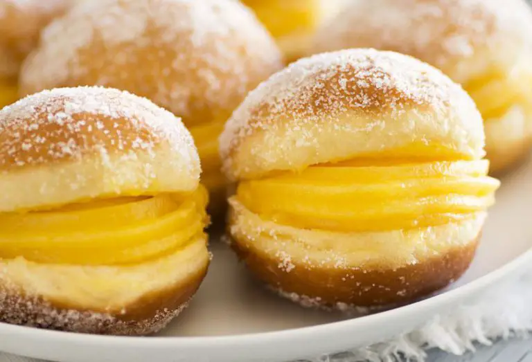 10 Most Famous Street Food in Lisbon, Portugal