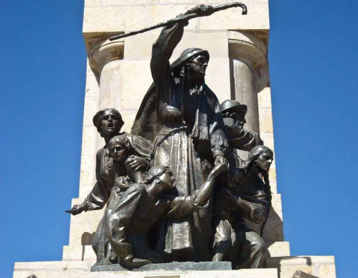 Most Visited Monuments in Bolivia | Famous Monuments of Bolivia