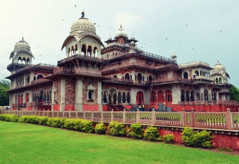 24 Most Visited Monuments in Jaipur | Famous Buildings in Jaipur