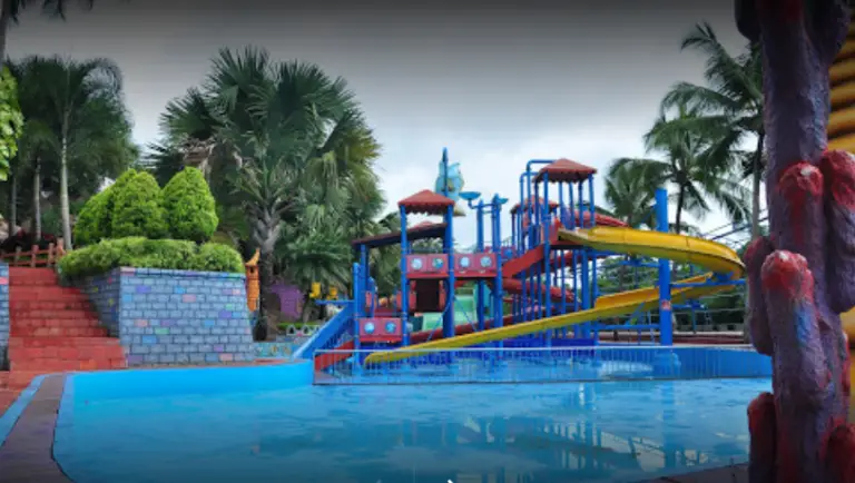 10 Famous Water Parks in Kochi | Amusement Parks in Kochi, Kerala