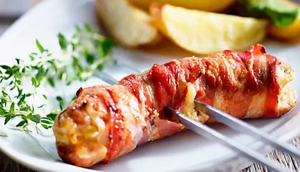 Top 10 Foods to Eat in Prague | Famous Foods in Prague