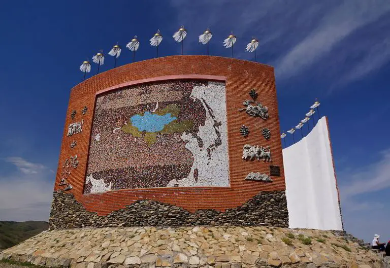 Most Visited Monuments in Mongolia l Famous Monuments in Mongolia