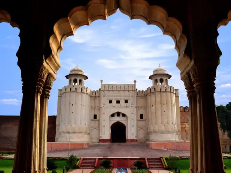 Most Visited Monuments in Pakistan l Famous Monuments in Pakistan