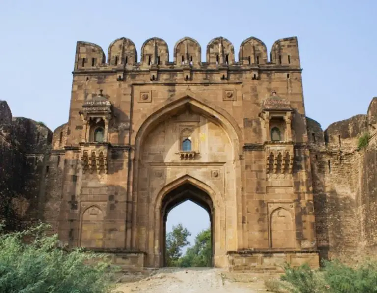 Most Visited Monuments in Pakistan l Famous Monuments in Pakistan