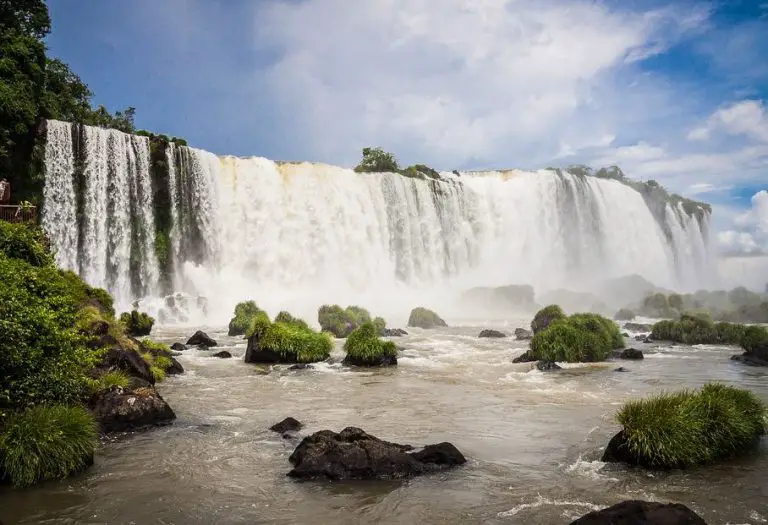Top 10 Famous Waterfalls in Brazil You Must Visit
