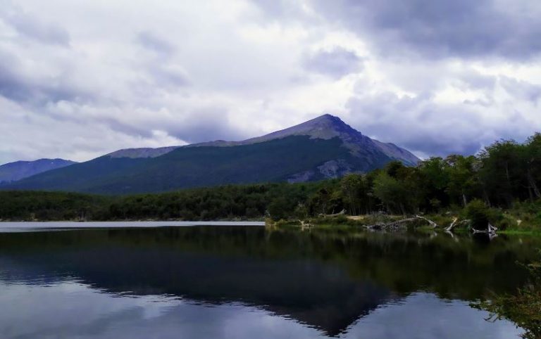 Top 10 Famous Lakes in ArgentinaWorld Tour & Travel Guide, Get Travel ...