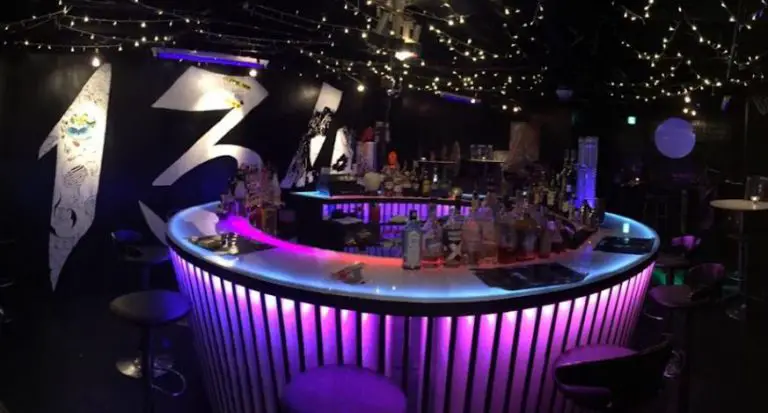 8 Best Cities for the Nightlife in Japan