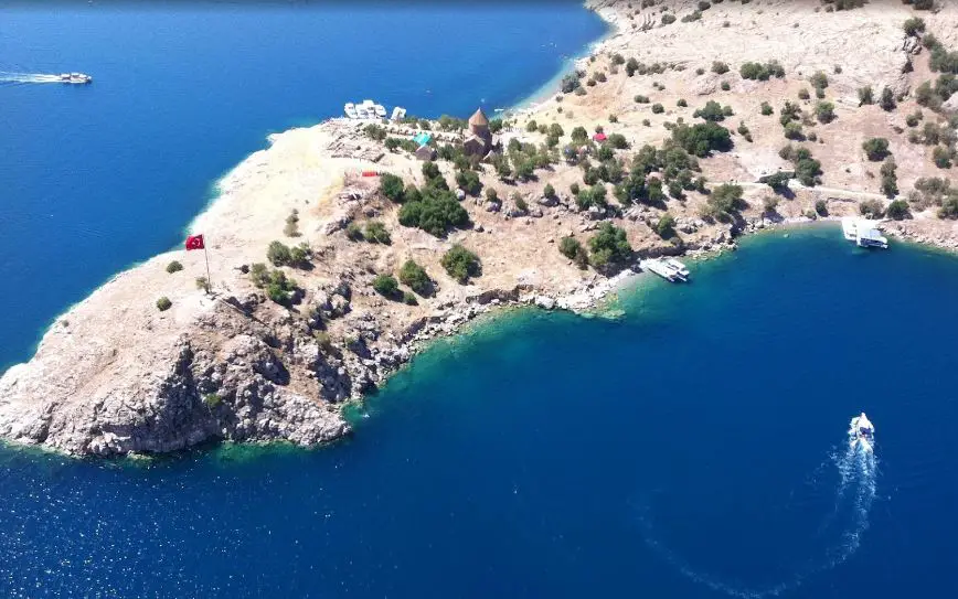 10 Best Islands Near IstanbulWorld Tour & Travel Guide, Get Travel Tips ...