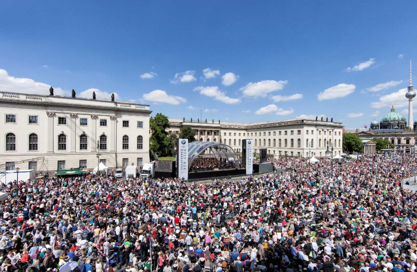 Top 10 Famous Summer Festivals in Berlin Not to Miss