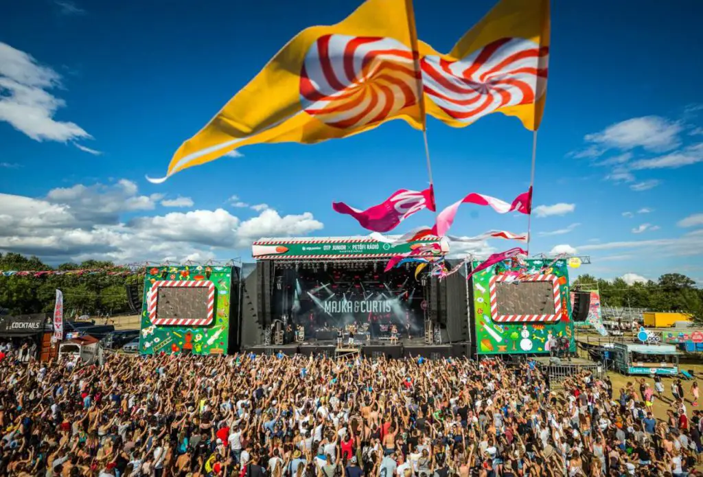 Top 10 Popular Summer Festivals and Events in Budapest Not to Miss