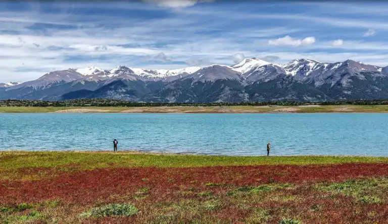 Top 10 Famous Lakes in Argentina